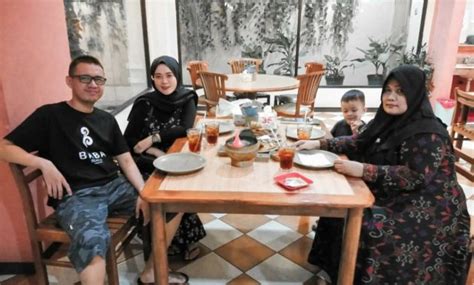 10 Gambar Tempat Buka Puasa Di Surabaya 2024 Makan Enak