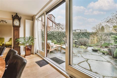 Parallel Sliding Systems