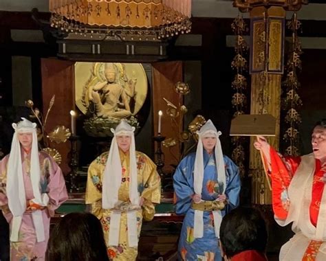 和泉 元彌 本日は、毎年恒例 こちらの年の初めの会にて 祝言の小謡をご披露。 最高顧問の下村博文先生の お話は、日本人として 心が熱くなり、背筋が伸びる 大変ありがたいものでした。 変わら