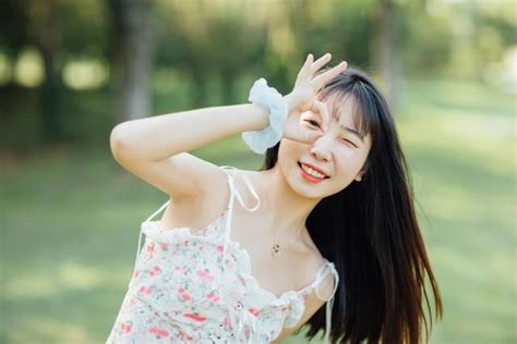 女人最好的婚姻，不是有钱有感情，而是这些因素