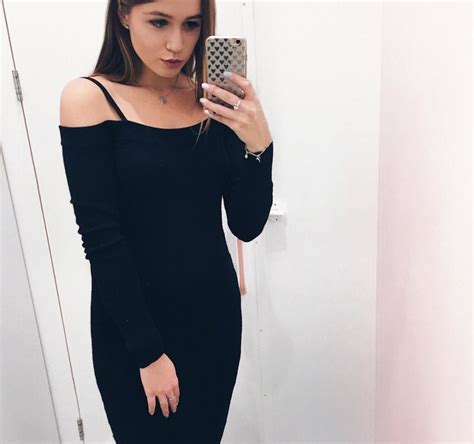 Lisacuddy主播：免费直播性爱表演和聊天 Stripchat