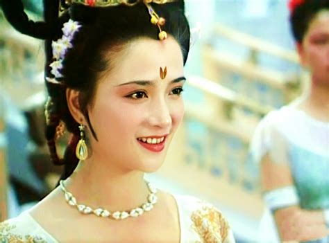 第五回曲演红楼梦解读三：假作真时真亦假，无为有处有还无！警幻仙姑、太虚幻境揭秘，《红楼梦》中的三重境界：幻境、假境、真境 知乎