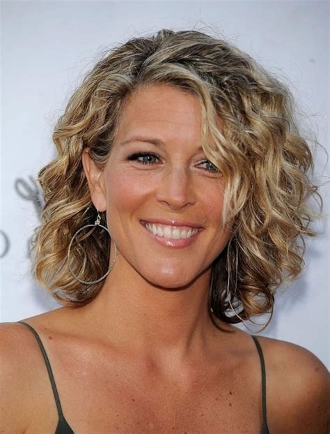 Curly Short Hairstyles For Older Women Over 40 50 60 Years Page 3