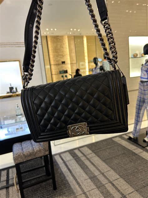 샤넬 가방 종류 정리 추천 사이즈 비교 매장 착용 가격 정보 클래식 미듐 19백 보이백 네이버 블로그