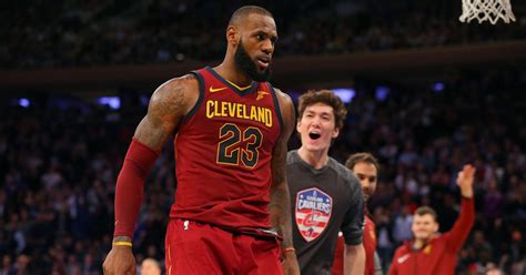 Lebron James Misses Playing With A Playmaker Fear The Sword