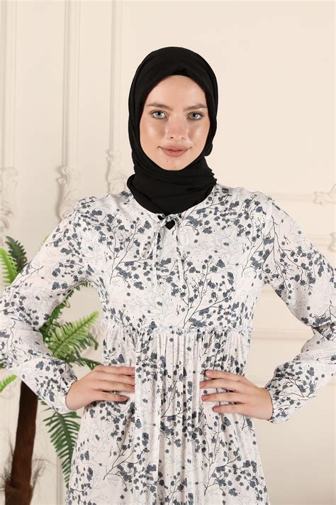 Fistan Eteği Kat Kat Çiçek Desenli Çingene Viskon Elbise Tesettür