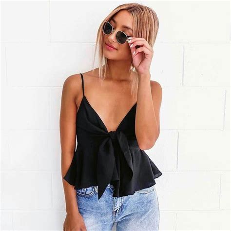 Blusitas Escotadas Que Tienes Que Conseguir Esta Temporada Ropa Ropa