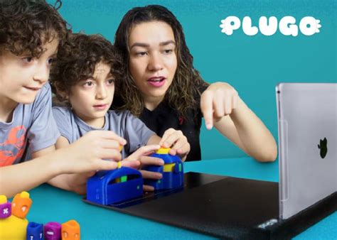 Plugo Educational Augmented Reality Gaming System - Geeky Gadgets