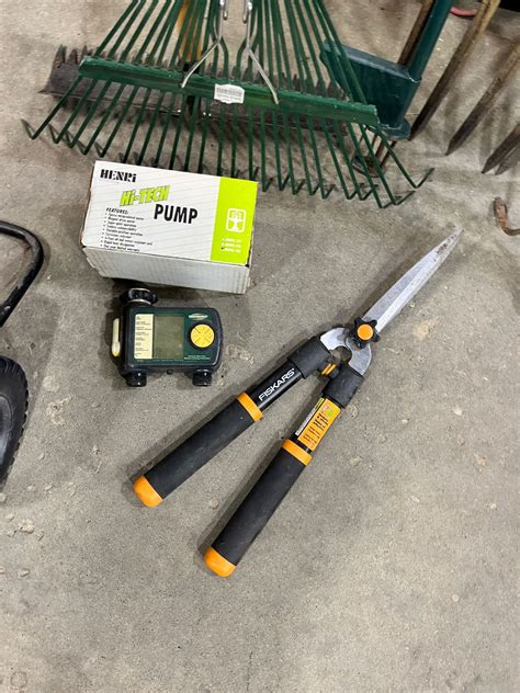 Assorted Garden Tools Sunrise Estate Services Ltd