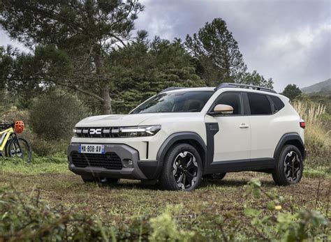 Dacia Duster Maio Motorguia