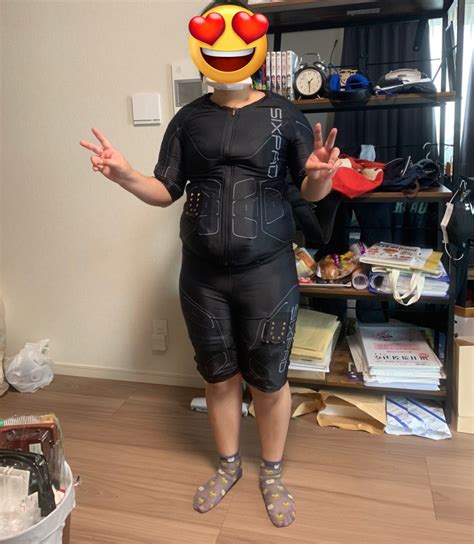 那珂山みちる異世界バイブルマンガクロスにて連載中 On Twitter シックスパッドのスーツ版いただきました！11万円！これで痩せて