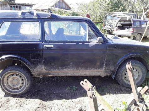 Продам Ниву 21213 82 на ходу Двиготель КПП Мосты и раздатка без нареканий Не гнелая С доками