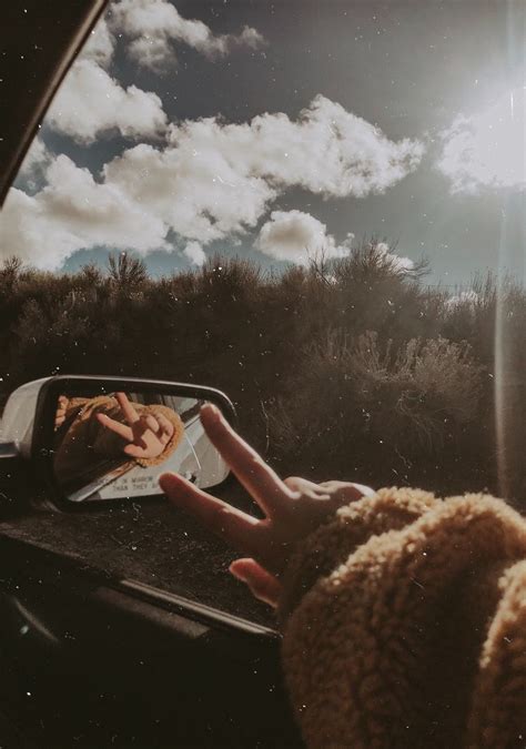 Pin By Gaby Koi On Fotos Y Poses Aesthetic Photography Tumblr Photography Aesthetic Pictures