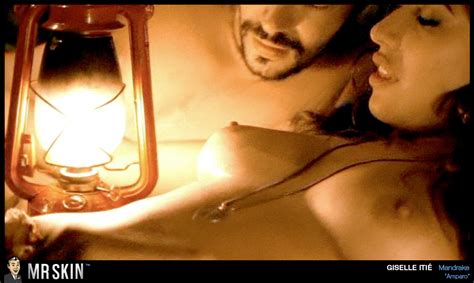 Naked Giselle Itié in Mandrake