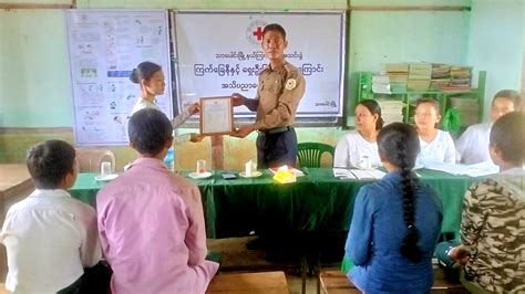 သာပေါင်းမြို့နယ် အခြေခံပညာကျောင်းများတွင် ကြက်ခြေနီအသင်းခွဲငယ်များအား