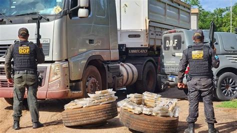 Dof Apreende Caminhão Com Carga De Cocaína Avaliada Em R 68 Milhões