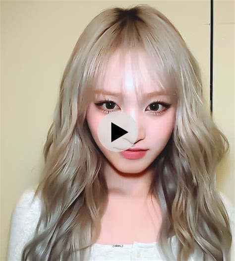 김지원한테 보조개 너무 이쁘다고 하니까 연예인잡담 에펨코리아