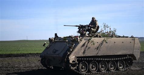 Австралія надає новий пакет військової допомоги що отримає Україна