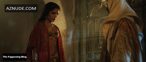 Freida Pinto Nude And Sexy Tits Aznude