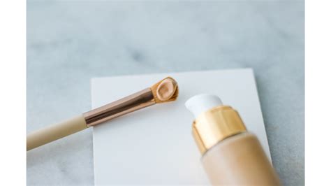 5 Foundation Application Tips From Top Makeup Artists Woman And Home