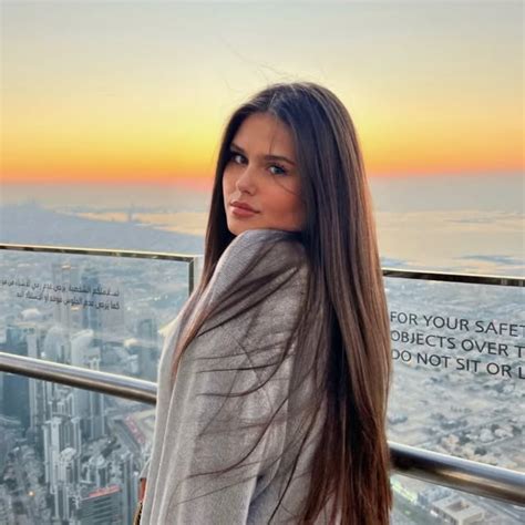 Sofia Softsf • Threads Say More