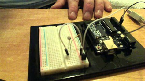 Arduino Totorial 1 How To Hookup A Photoresistor And Led To Your