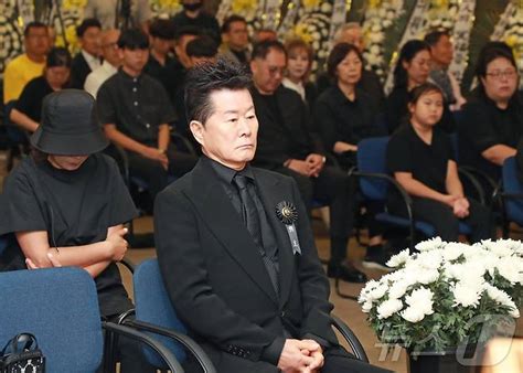 현철 영결식 태진아 항상 주변 즐겁게 하려 했던 분보고파