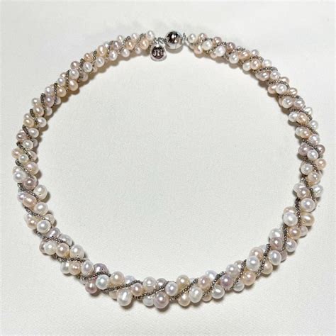 Yahooオークション 【華やか】jn 根津仁香 淡水パール ツイストデ