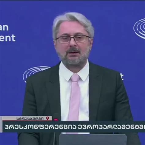 ზურაბიშვილი არის რეზიდენტი ყლე ქალა ბრძენიკრიტიკოსი Youtube