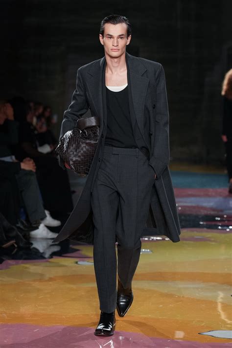 米兰时装周bottega Veneta 2023春夏系列 服装米兰时装周 服装设计网