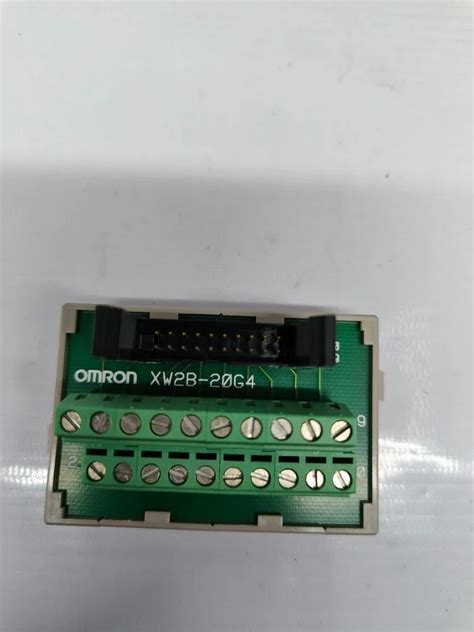 Power Block And Basic Terminal Block Omron Srt2 Od16 Remote Io