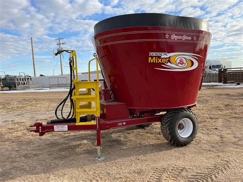 840 Feed Mixer Wagon Plains