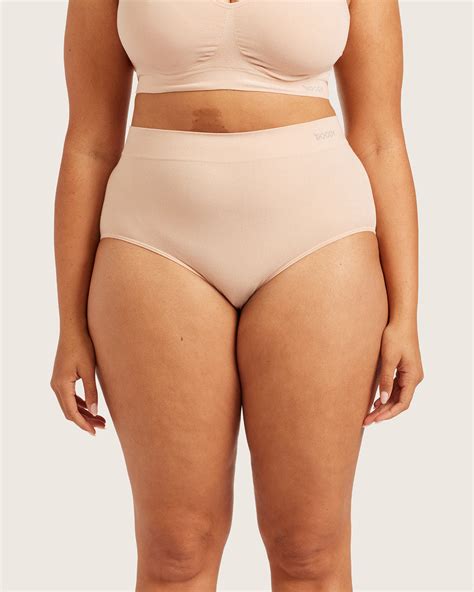 Womens Bamboo Full Coverage Briefs In Shell Boody Au