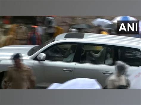 Sharad Pawar Meets Uddhav Thackeray Amid Maharashtra Crisis ThePrint