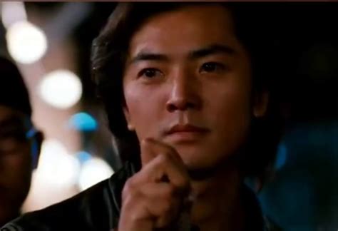 每日一听：陈浩南兄弟团《乱世巨星》新浪新闻