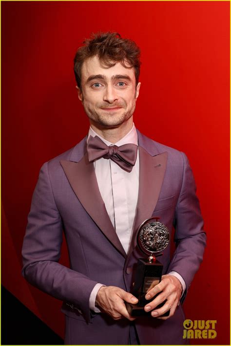 Daniel Radcliffe Wins First Tony Award Performs Opening Doors Live