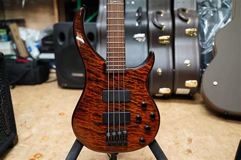 Peavey Cirrus Bxp 4 Bass Reverb