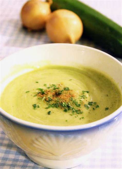 Crema de calabacín la receta perfecta caliente o fría PequeRecetas