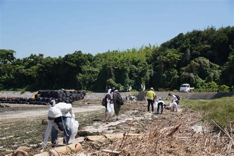 募集終了海岸漂着ゴミ清掃活動ボランティア 佐久島 公式ホームページ 愛知県西尾市一色町