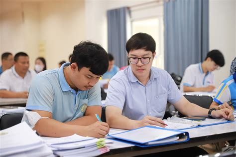 ตรวจคุณภาพแผนการสอน โรงเรียนเทศบาล 6 นครเชียงราย Crms6