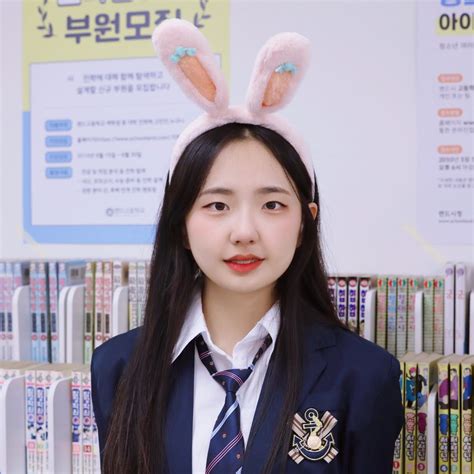 토끼머리띠 동물헤어밴드 놀이동산 틱톡 릴스 소품 흠뻑쇼 2colors
