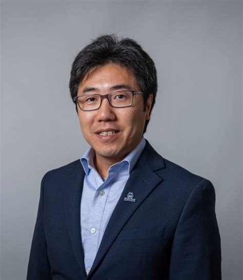 Liang Zhang Appointed As New Electrical And Computer Engineering Head