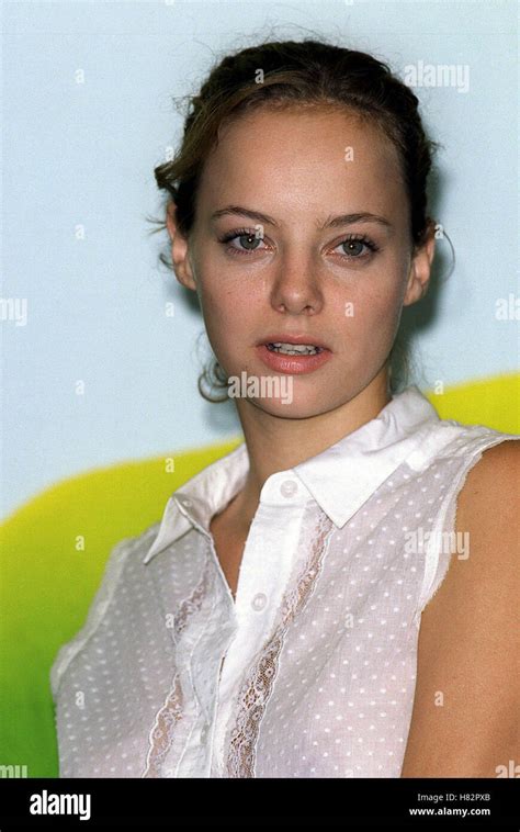 Bijou Phillips Bully Photocall Venice Film Festival 2001 Italy 30