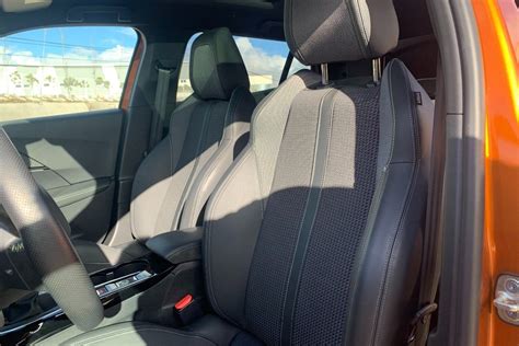 Prueba del Peugeot 2008 130 Puretech GT Line precio opinión fotos