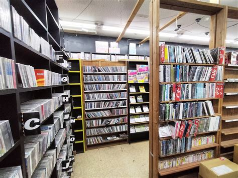 1号店 本音楽CD店舗紹介マンガ倉庫和田山店 公式HP兵庫県北部のリサイクルショップ 古着買取リサイクル品の買取販売 夜22時まで