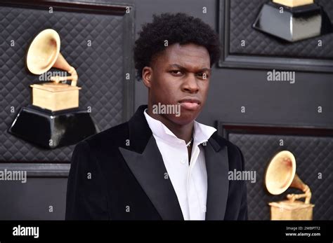 Daniel Caesar Arrives At The 64th Annual Grammy Awards At The Mgm Grand Garden Arena On Sunday