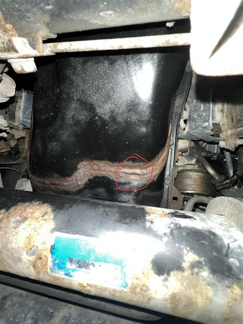 How do i fix this hole in my oilpan? : r/MechanicAdvice