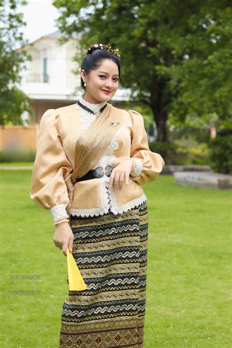 ดารารำลึก 💛 ทิเบตเครื่องละคร Facebook