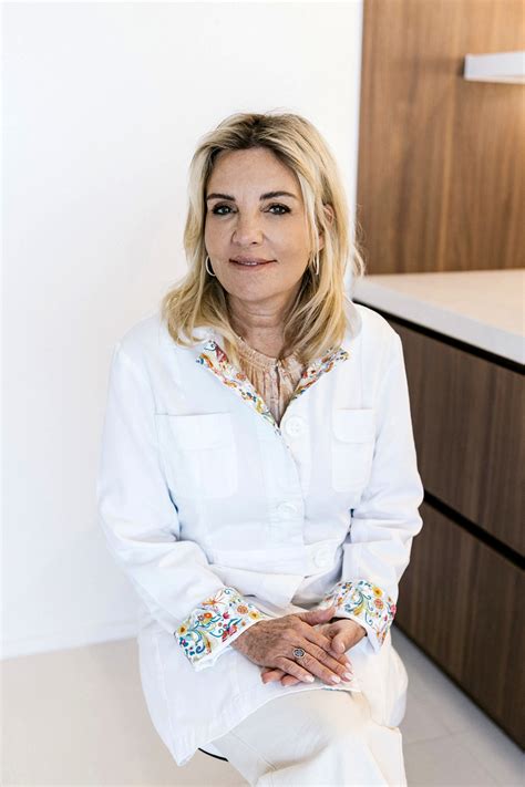 Dr Katrijn Van Tilborgh Svelte Esthetische Praktijk Te St Job Int Goor