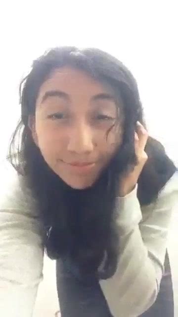 Nina De La Secu Le Manda Su Video A Su Novio